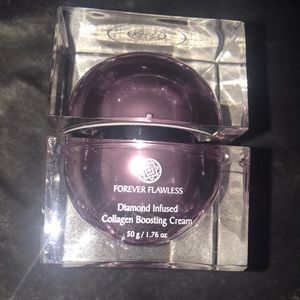 forever flawless | Other | Collagen Boosting Cream | Poshmark